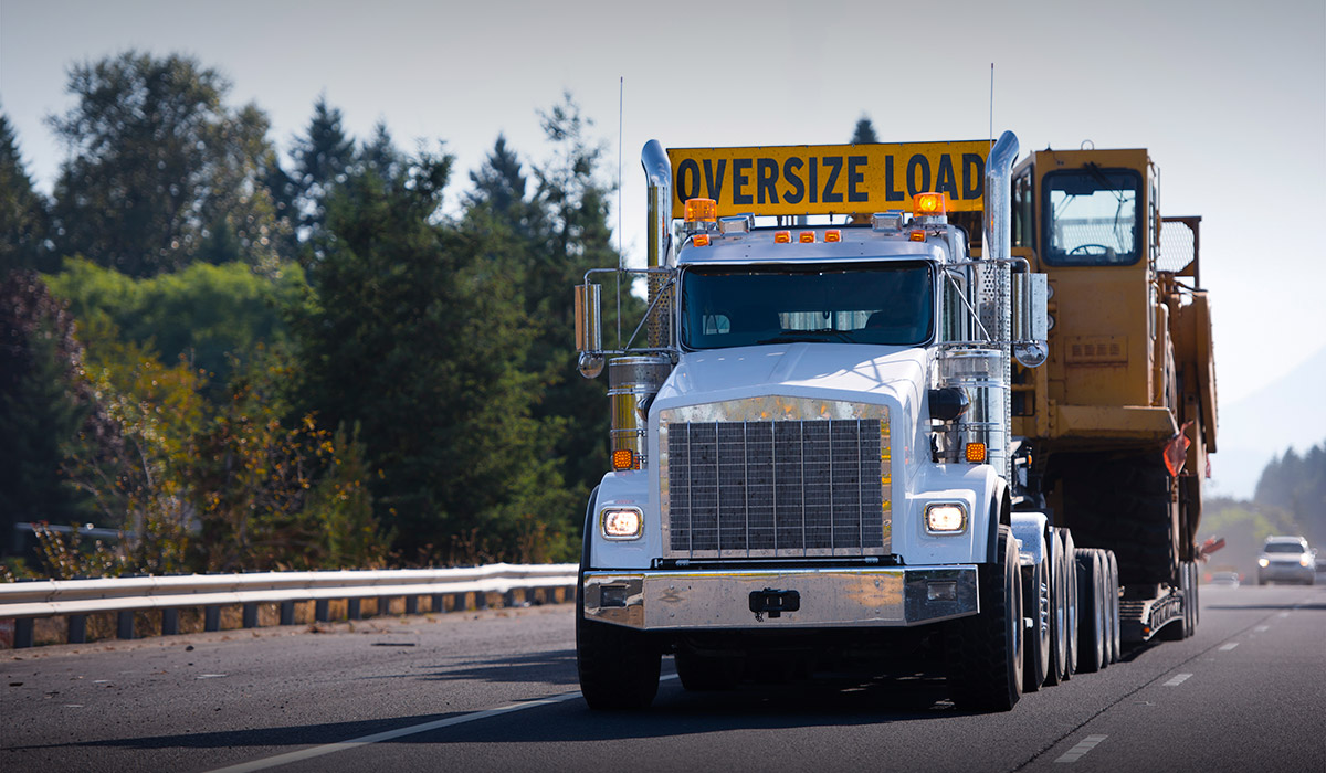 Services - Straight Line Transport - Flatbed and Van Freight